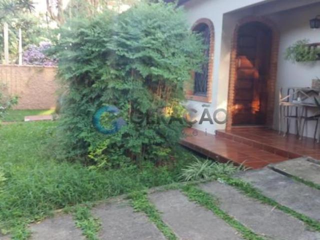 Casa Padrão em São José dos Campos