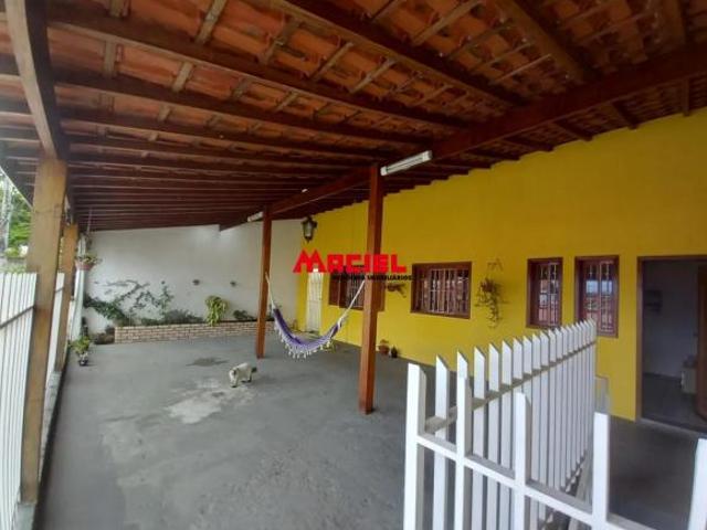 Casa Padrão em São José dos Campos