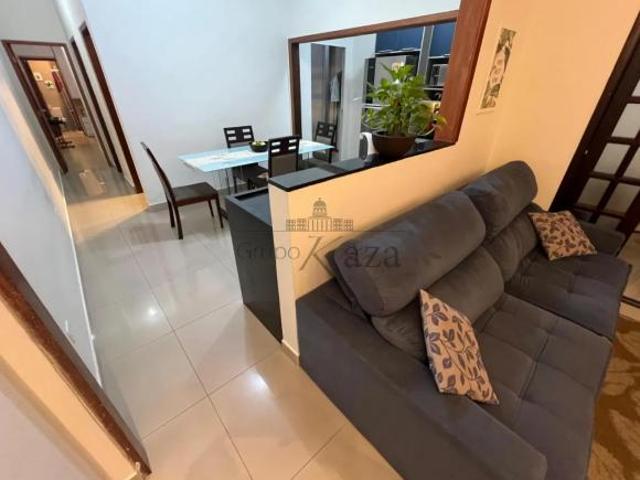 Casa Padrão em São José dos Campos