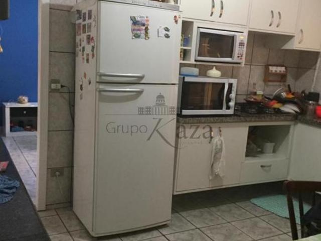Casa Padrão em São José dos Campos