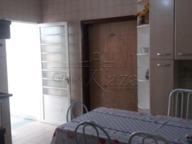 Casa Padrão em São José dos Campos