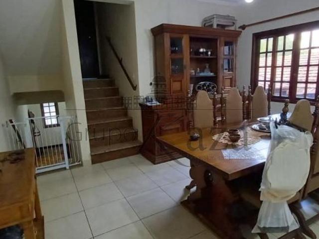 Casa Padrão em São José dos Campos