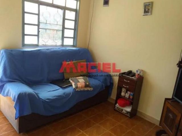 Casa Padrão em São José dos Campos