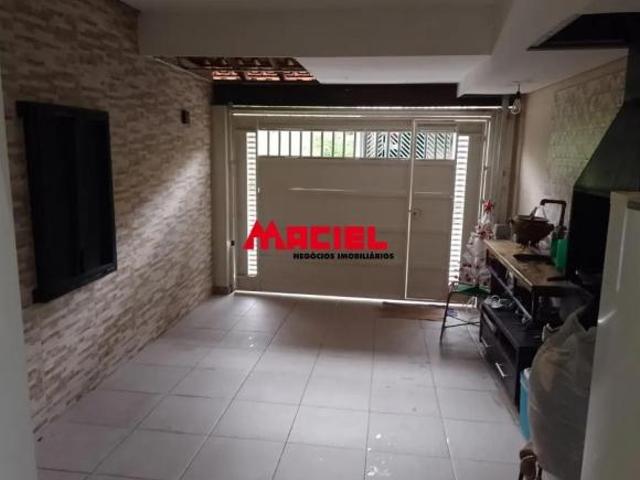 Casa Padrão em São José dos Campos