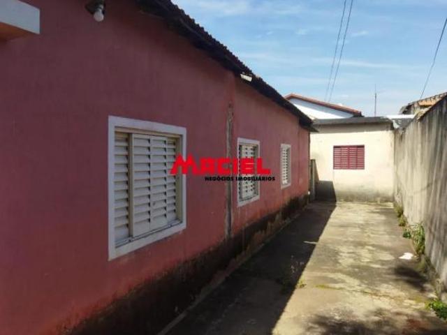 Casa Padrão em Sao Jose dos Campos