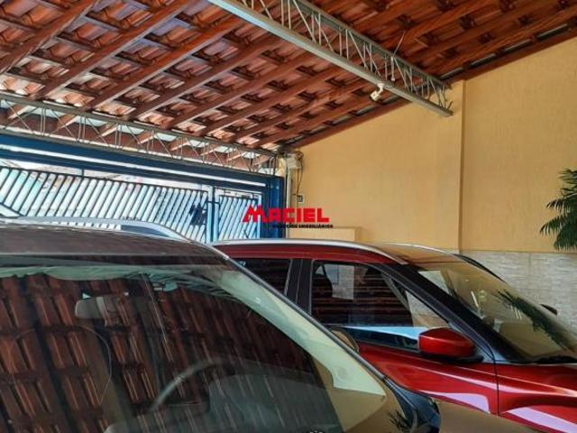 Casa Padrão em Sao Jose dos Campos