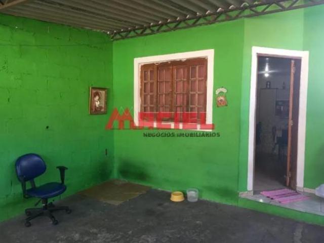 Casa Padrão em Sao Jose dos Campos
