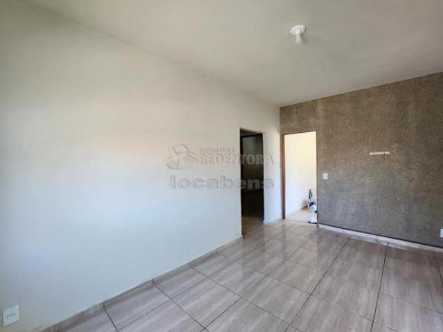 Casa / Padrão Jardim Maria Lúcia Locação Residencial