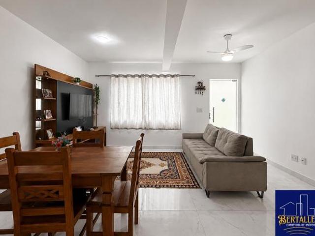 Casa Padrão na Rua Comendador Teixeira da Costa