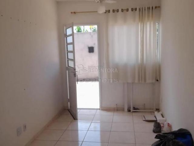 Casa / Padrão para locação com 02 Dormitório no Jardim Aurora