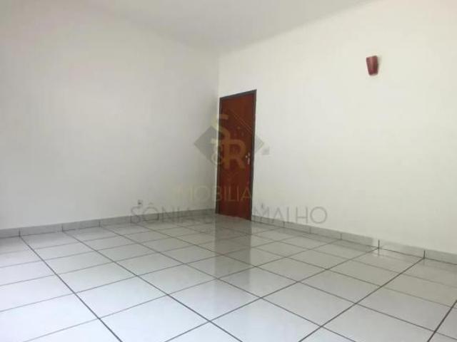 Casa Padrão para Locação no Bairro Sumarezinho, em Ribeirão Preto
