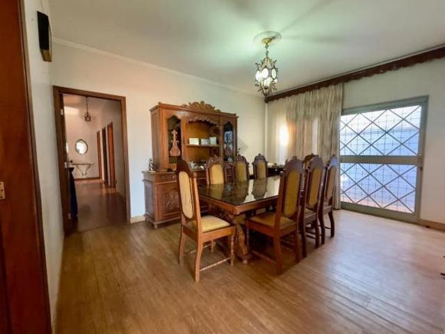 Casa Padrão para Venda no bairro Jardim Paulista, em Ribeirão Preto