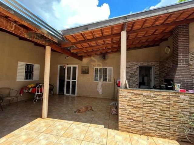 Casa Padrão para Venda no Bairro Planalto Verde, em Ribeirão Preto SP