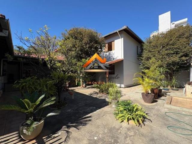 Casa Padrão Rustico com 4 quartos 1 suíte e 4 vagas Venda Castelo