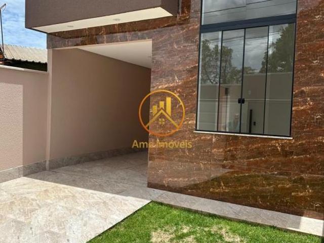 Casa PadrãoCasa 3 quartos sendo 1 suíte Master com pia 2 cubas
