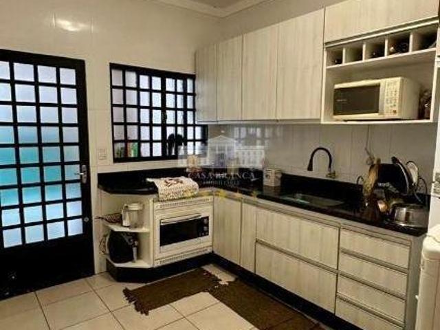 Casa padrao a venda no bairro Concordia II em Aracatuba