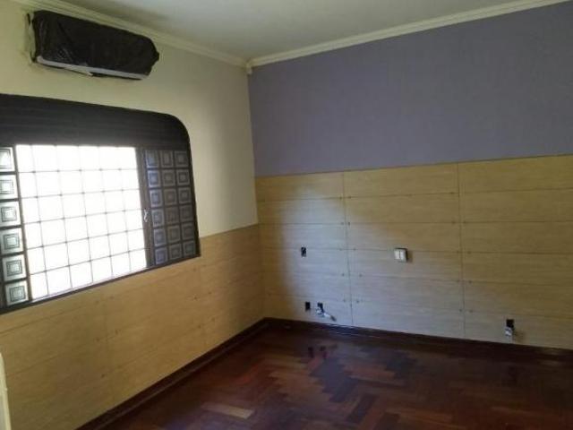 Casa padrao a venda no bairro Dona Amelia, Aracatuba
