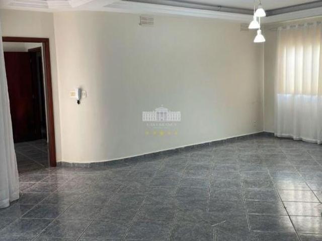 Casa Padrao a Venda no Bairro Monte Carlo em Aracatuba