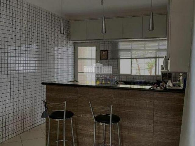 Casa Padrao a Venda no Conjunto Habitacional Castelo Branco