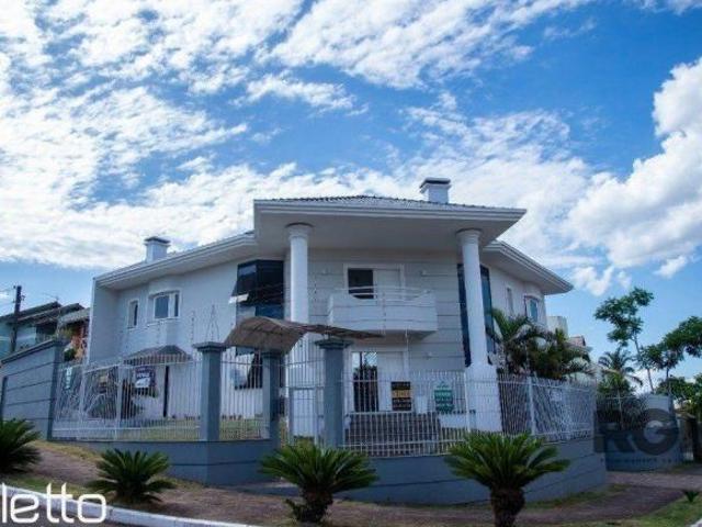 Casa para comprar 340m² por R$2.950.000,00