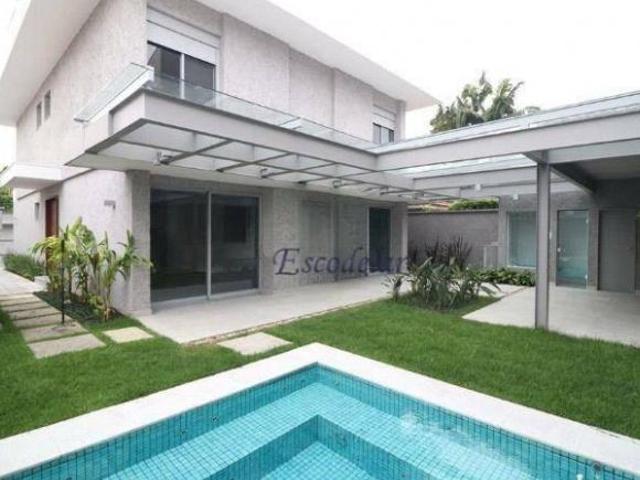 Casa para comprar com 4 quartos 4 suítes 5 vagas, 294 m² Alto de Pinheiros, São Paulo/SP