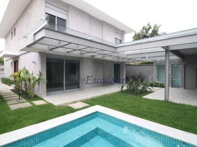 Casa para comprar com 4 quartos 4 suítes 5 vagas, 294 m² Alto de Pinheiros, São Paulo/SP