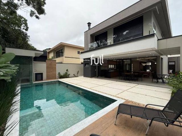 Casa para comprar na Riviera de São Lourenço