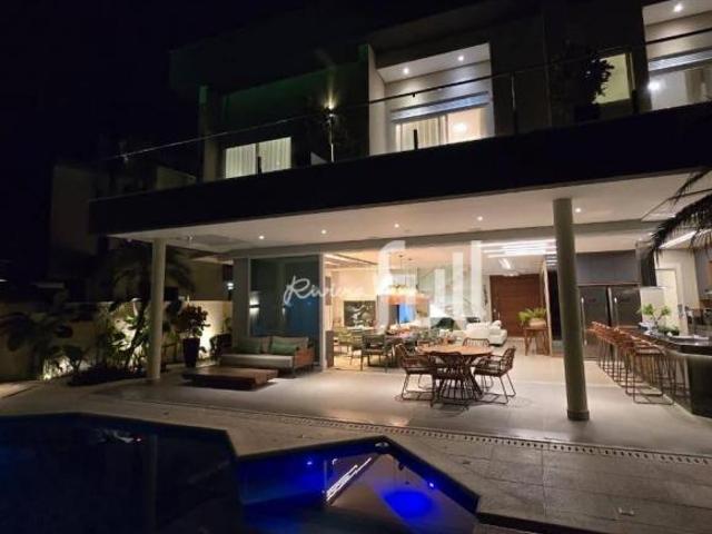 Casa para comprar na Riviera de São Lourenço