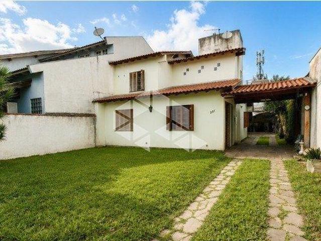 Casa para comprar no Guarujá com 4 quartos 1 suíte