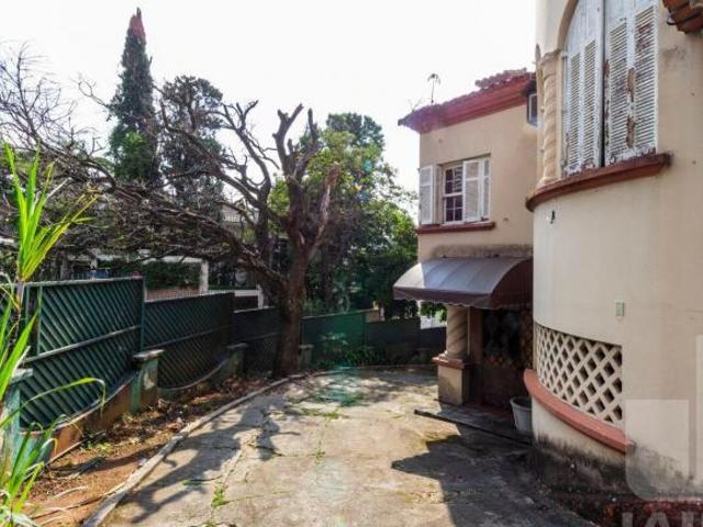 Casa para Comprar no Pacaembu
