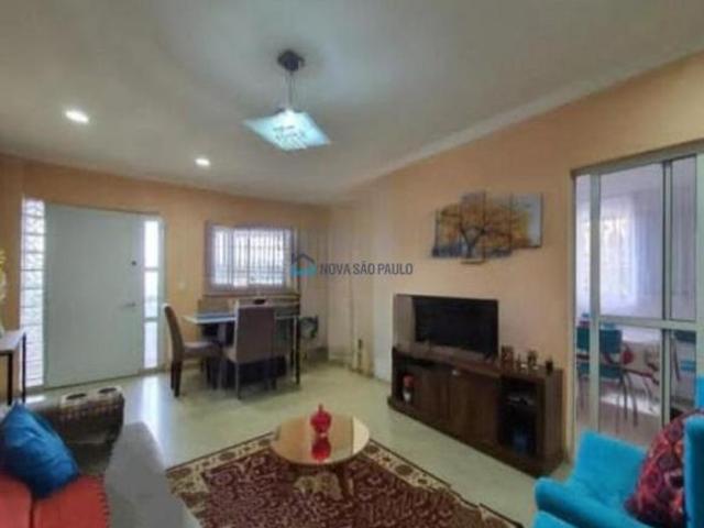 Casa para a Venda na região da Saude