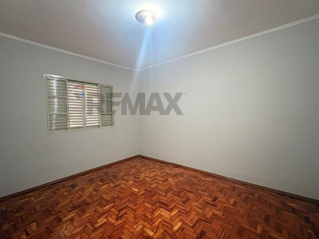Casa para Alugar na Vila Paulista em Limeira/SP | R$ 2.300,00 | 3 Quartos | Garagem para 2 Carros