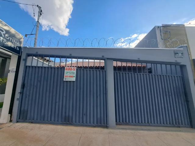 Casa para alugar no bairro Centro