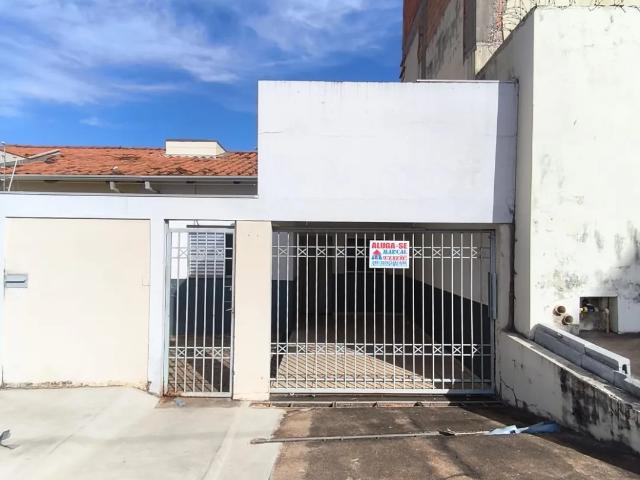 Casa para alugar no bairro Elias Safatle