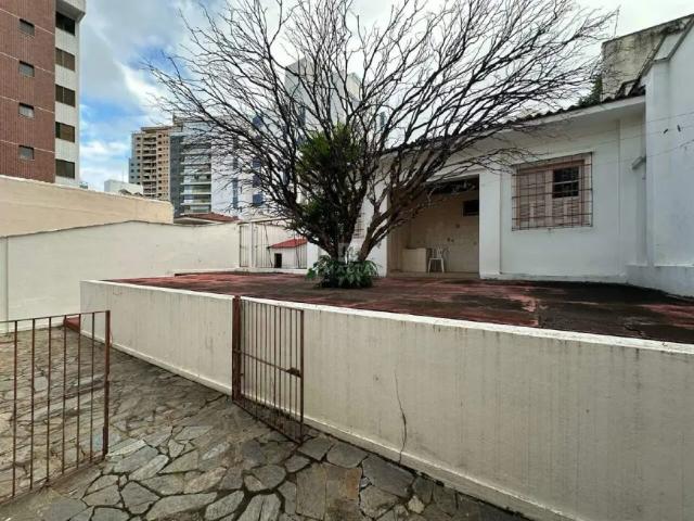 Casa para alugar no Bairro Gutierrez!