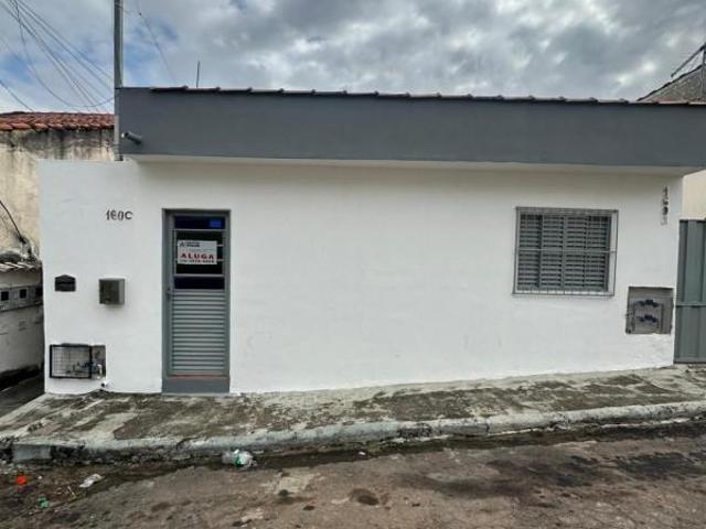 Casa para alugar no bairro Jardim Orlândia