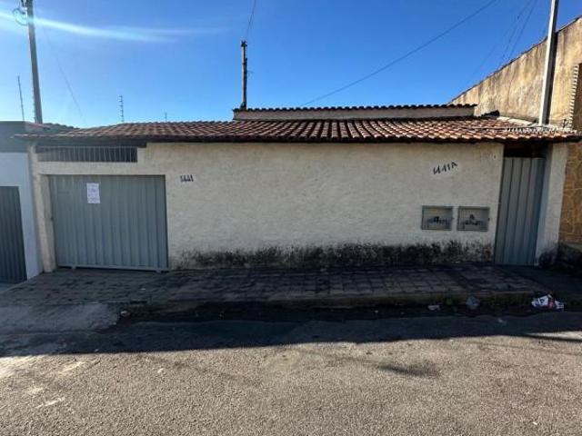 Casa para alugar no bairro Jardim Sion