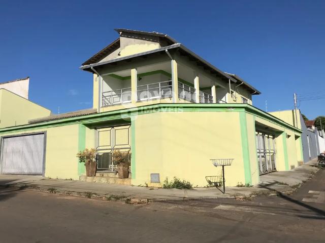 Casa para alugar no bairro Margon III