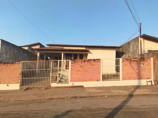 Casa para alugar no bairro Santa Terezinha