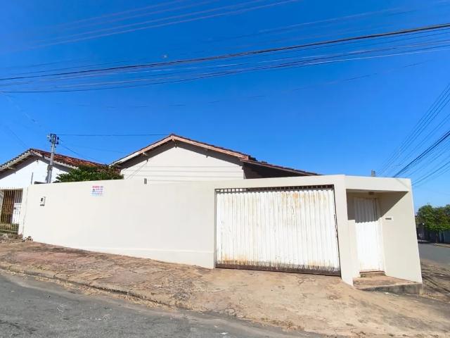 Casa para alugar no bairro Santa Terezinha