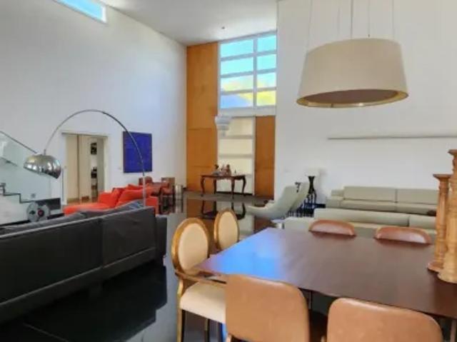 Casa para alugar no Loteamento Alphaville Campinas – /SP