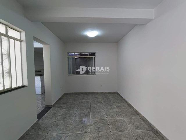 Casa para alugar, BOM PASTOR Divinópolis/MG