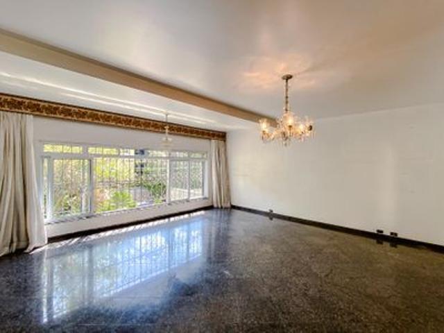 Casa para alugar com 400m², 3 quartos e 3 vagas