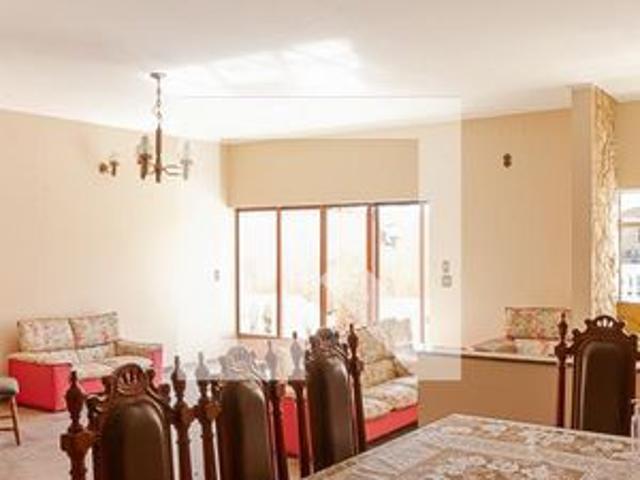 Casa para alugar com 400m², 3 quartos e 8 vagas