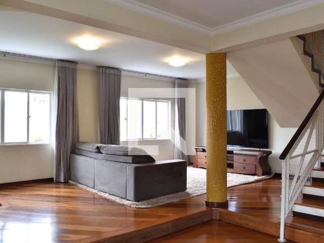 Casa para alugar com 400m², 4 quartos e 3 vagas