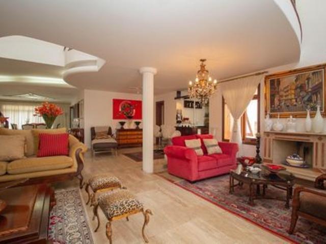 Casa para alugar com 400m², 4 quartos e 8 vagas