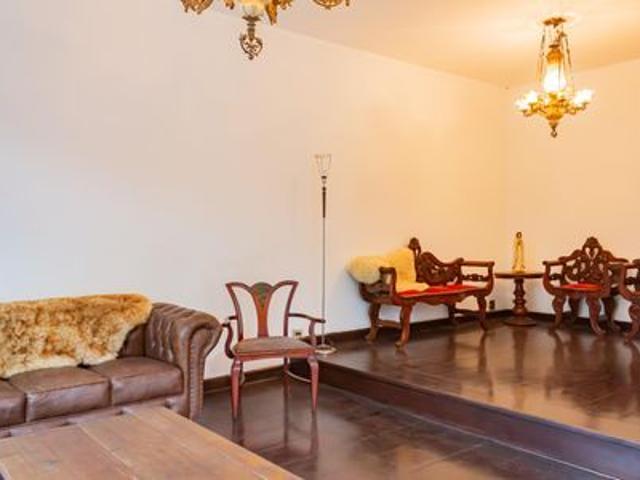 Casa para alugar com 400m², 5 quartos e 4 vagas