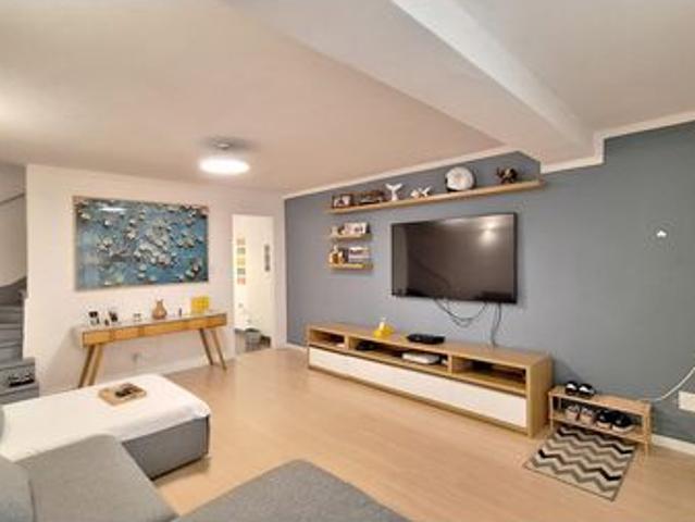 Casa para alugar com 400m², 5 quartos e 8 vagas