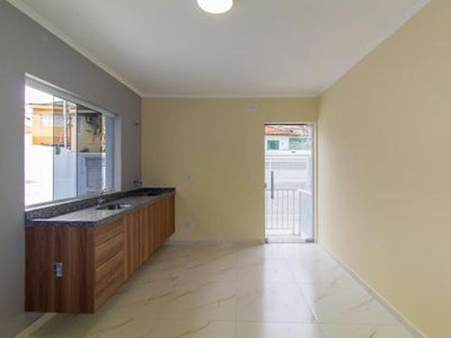 Casa para alugar com 40m², 1 quarto e 1 vaga