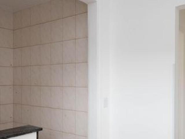 Casa para alugar com 40m², 1 quarto e sem vaga